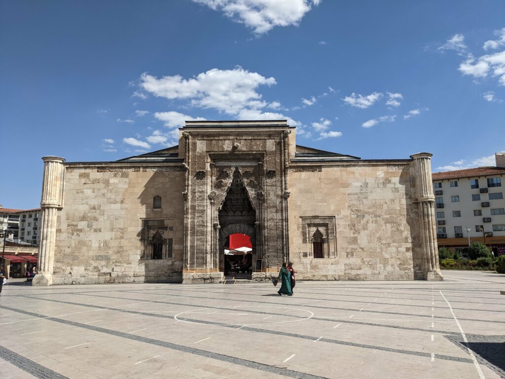 Exploring the architecture of Sivas – Nearly Neutral Travel